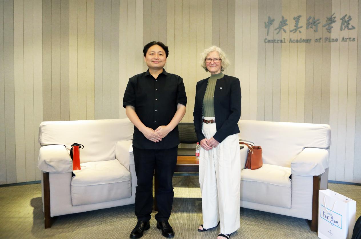President Lin Mao met with Professor Jennifer Watling, Pro-Vice ...